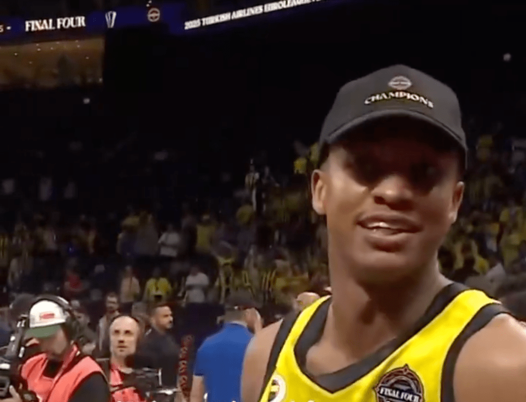 Devon Hall: Non mi importa dell'MVP, quello che conta è il trofeo