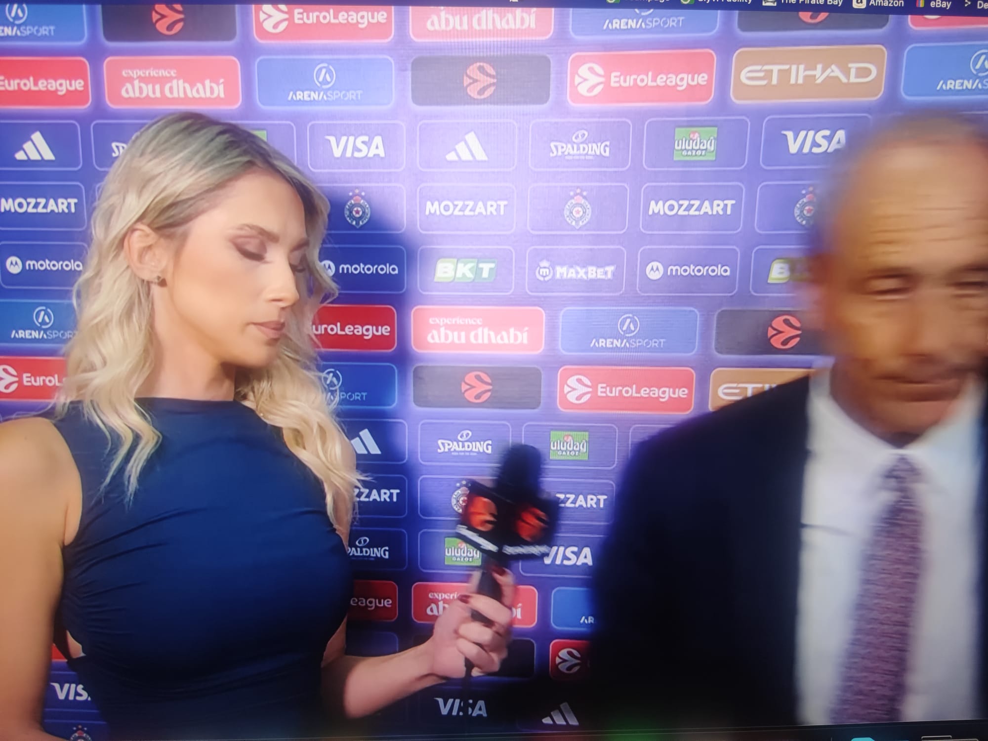 Inferno a Belgrado. Ettore Messina stizzito, Zeljko Obradovic chiede ...
